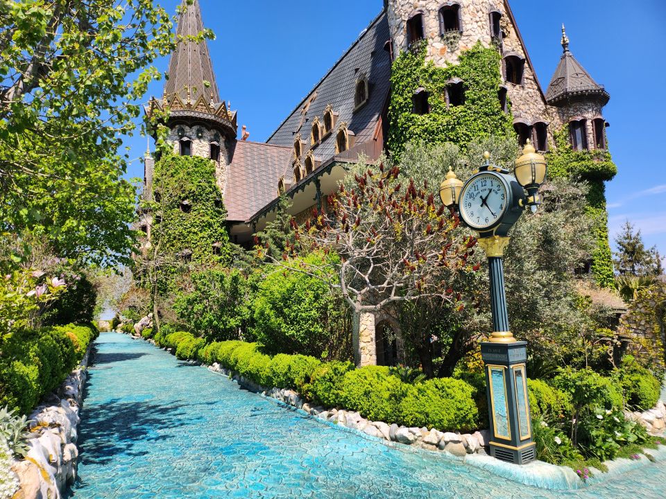 Castelul Ravadinovo - un loc de basm in inima Bulgariei - Farfuria cu ...