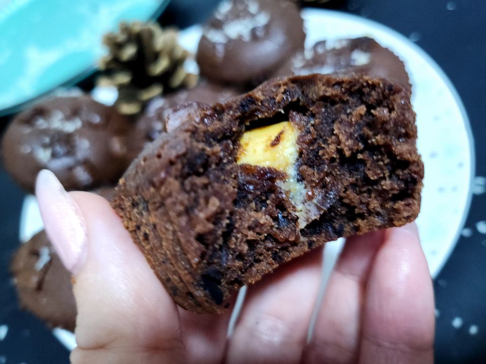 Briose cu inima de ciocolata - Farfuria cu Gust - Retete culinare din ...