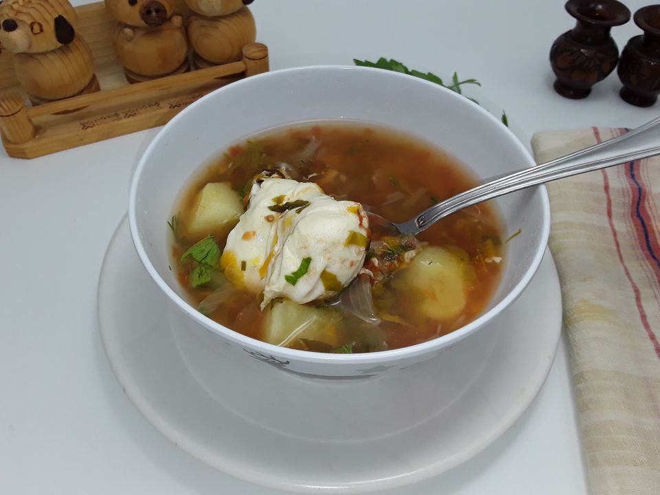 Ciorba de loboda cu oua intregi - Farfuria cu Gust - Retete culinare ...