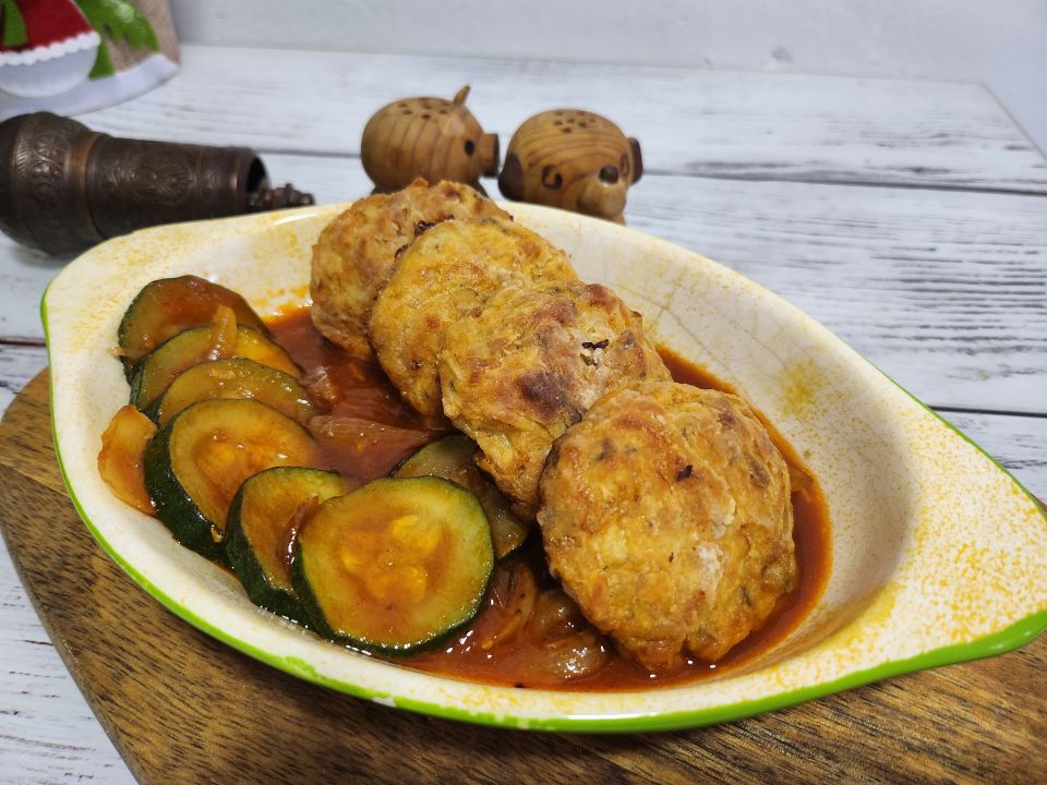Chiftele de pui la cuptor - Farfuria cu Gust - Retete culinare din ...