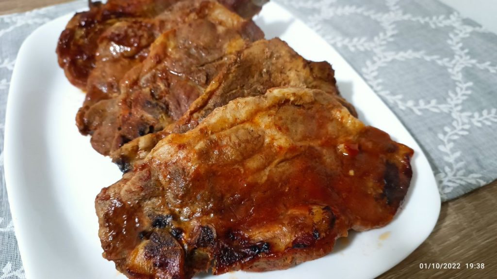 Cotlet de porc la cuptor - Farfuria cu Gust - Retete culinare din ...