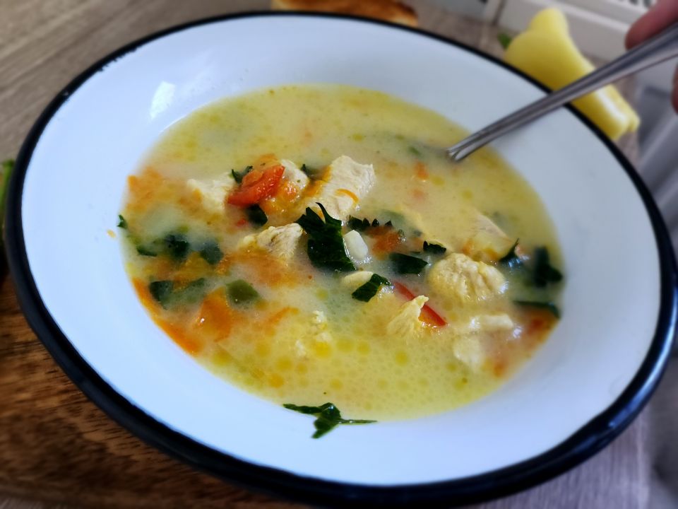 Ciorba de pui a la grec - Farfuria cu Gust - Retete culinare din ...